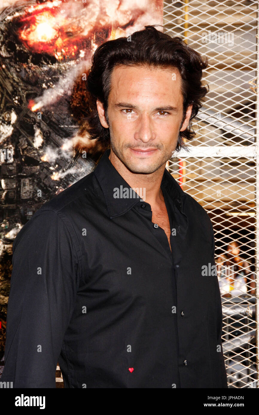 Rodrigo Santoro at the Los Angeles Premiere of TERMINATOR SALVATION ...