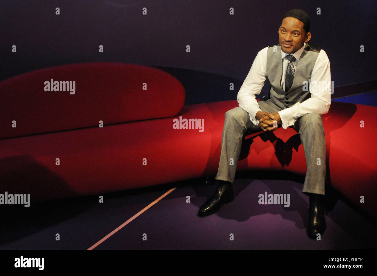 Will Smith wax figure at the Madame Tussauds Hollywood Ribbon Cutting ...