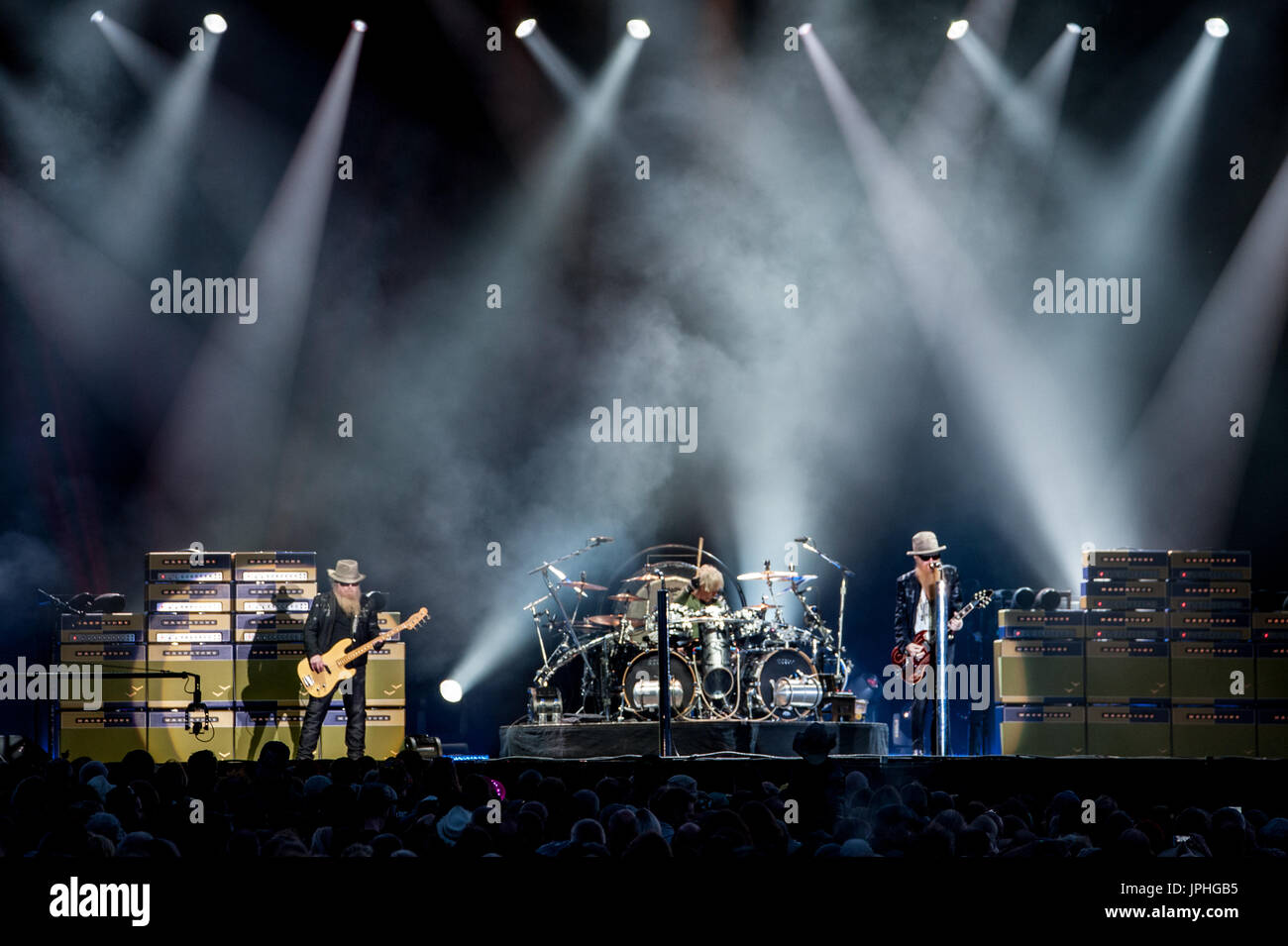 Zz top live hi-res stock photography and images - Alamy