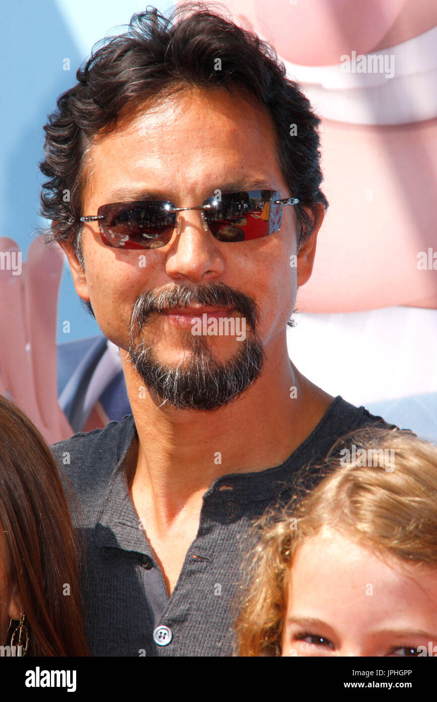 Benjamin Bratt at the premiere of CLOUDY WITH A CHANCE OF MEATBALLS ...