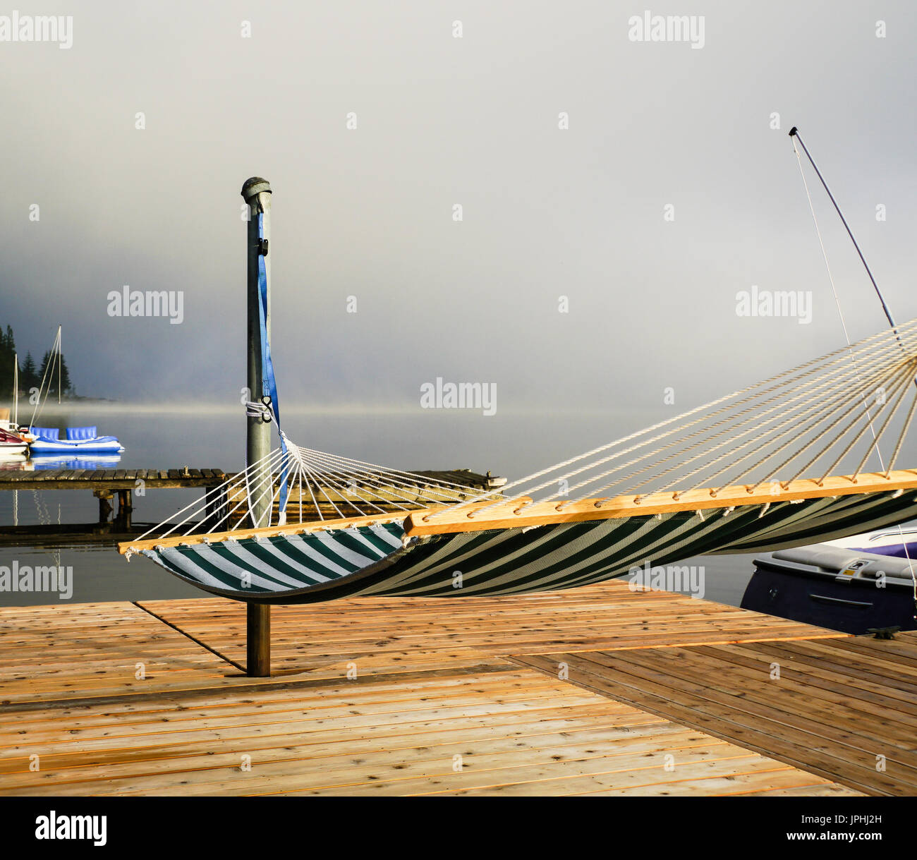 Morning fog on the dock Stock Photo - Alamy