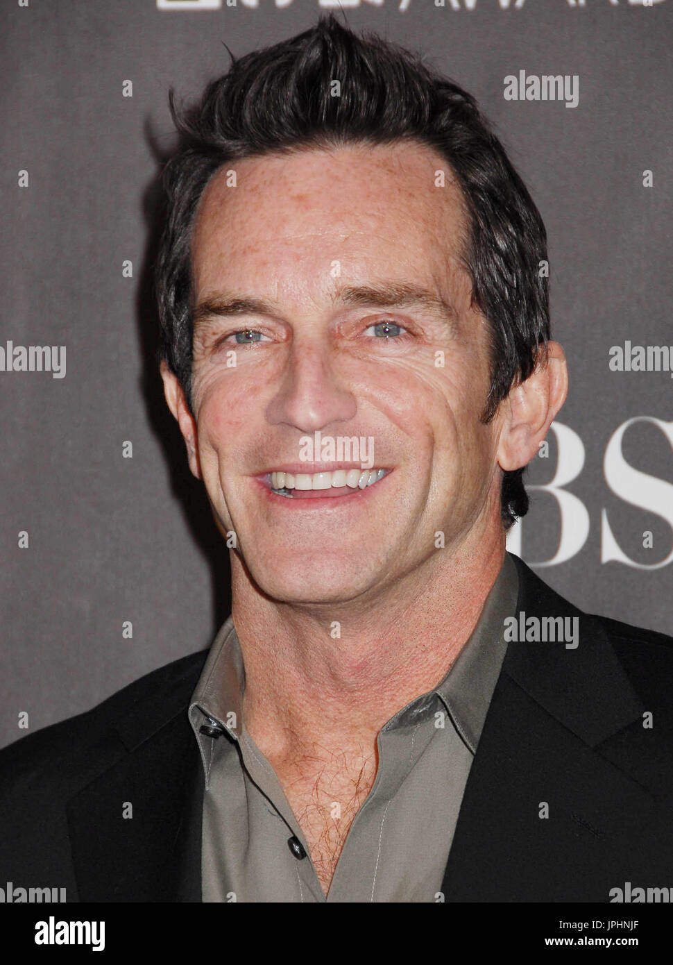 Jeff Probst at the 2010 People's Choice Awards - Arrivals at the Nokia ...