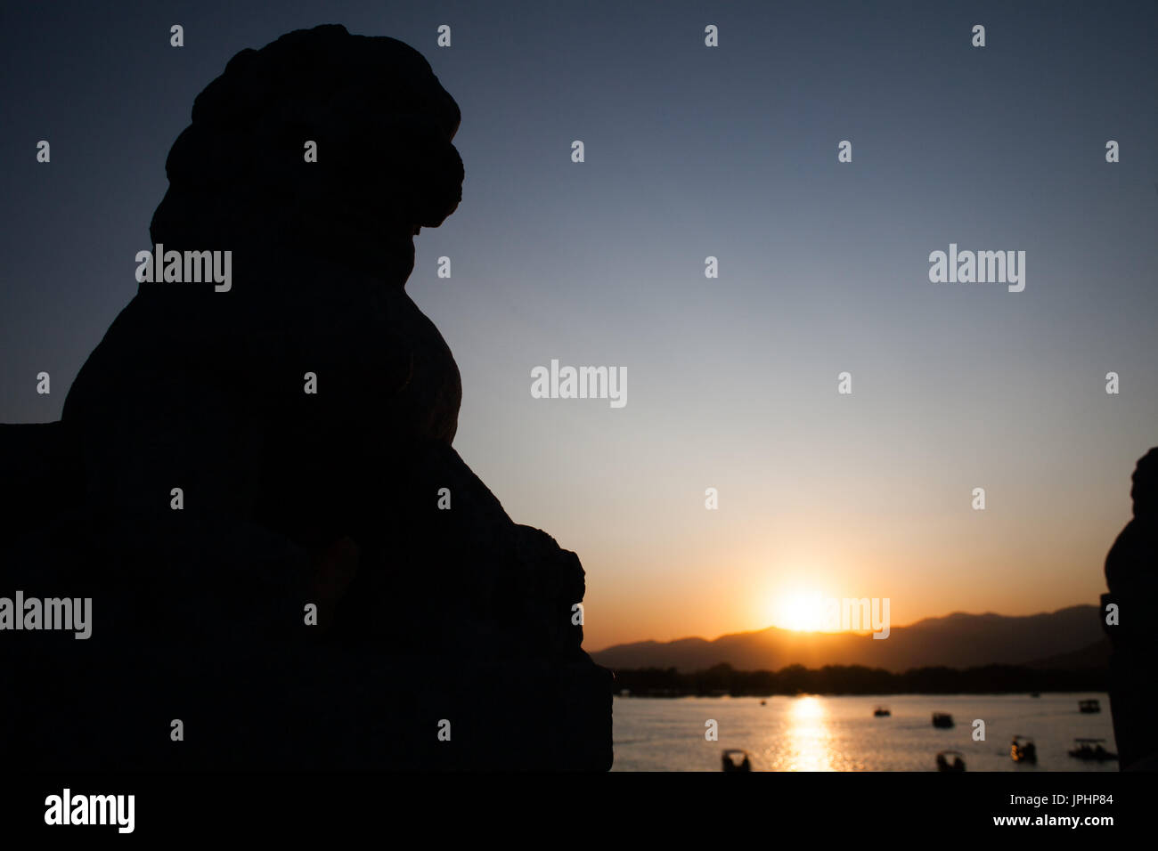Sunset on Kunming Lake, Summer palace, Beijing, China Stock Photo - Alamy