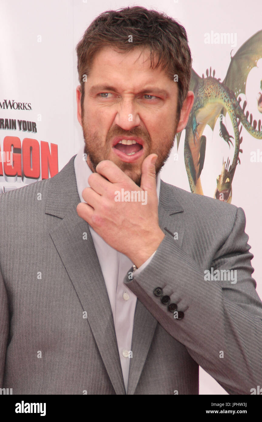 Gerard Butler at the Los Angeles Premiere of "How To Train Your Dragon ...