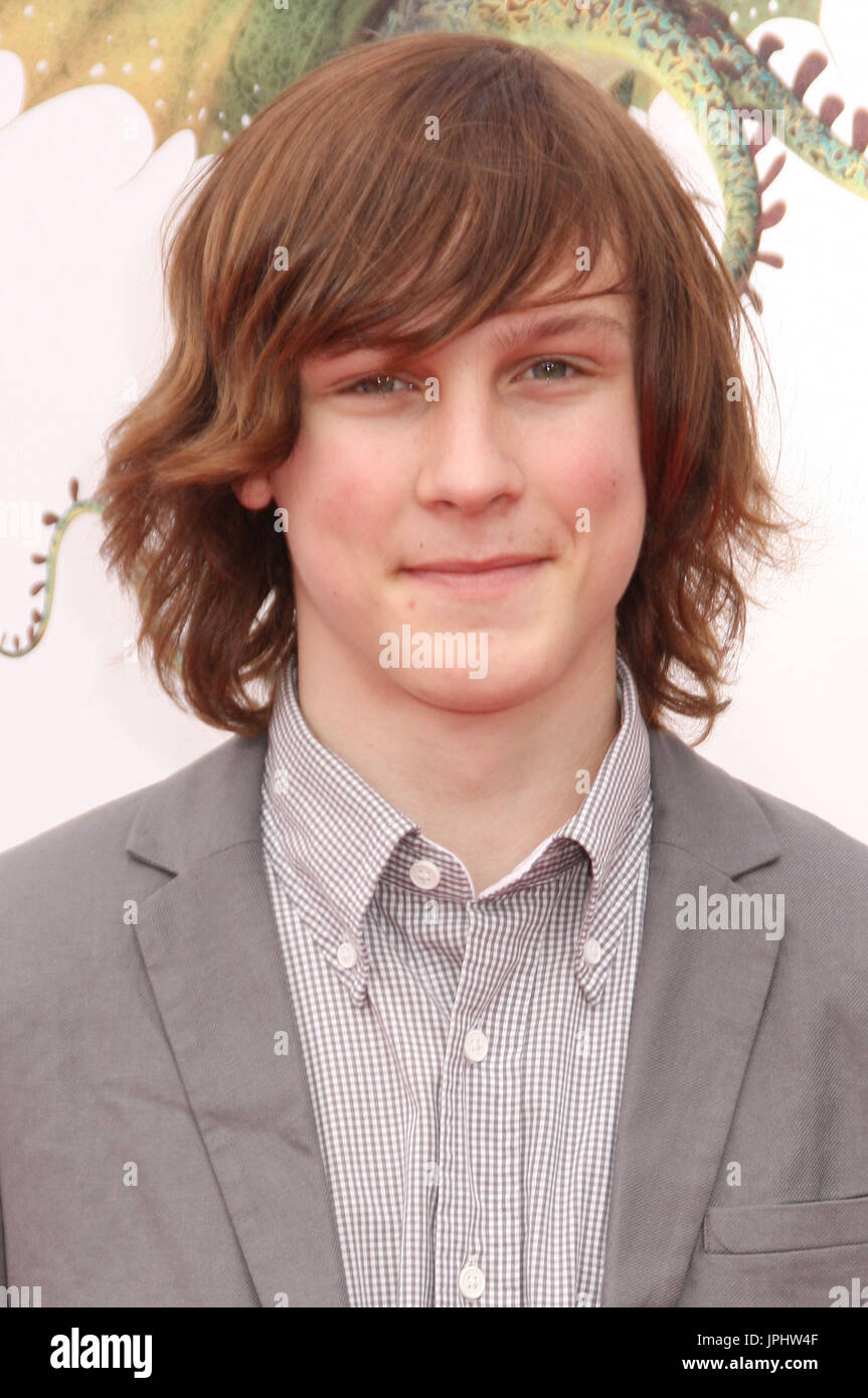 Logan Miller at the Los Angeles Premiere of "How To Train Your Dragon ...
