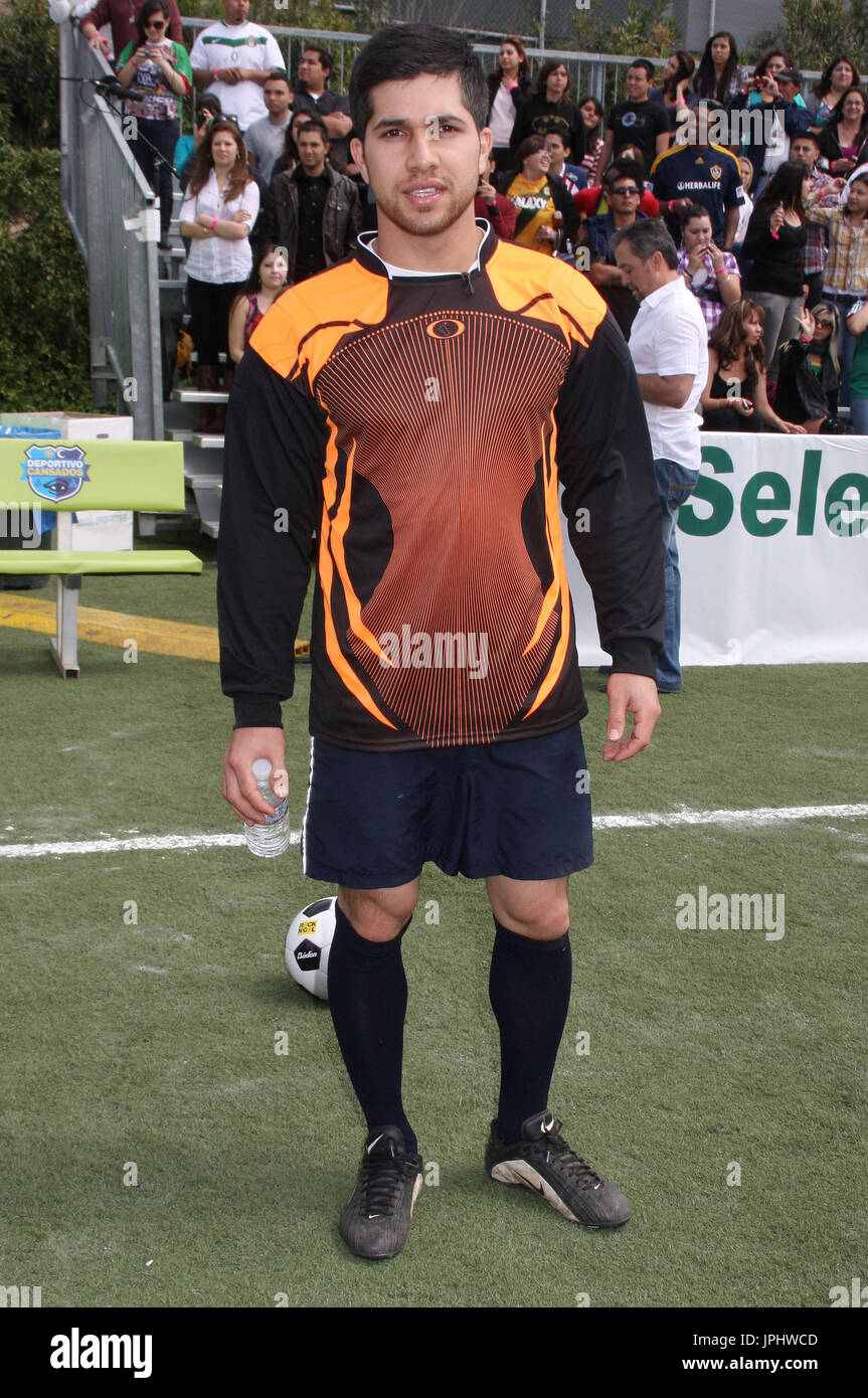 Walter Perez at the MTV Tr3s Rock N' Gol TV special taping held at the ...
