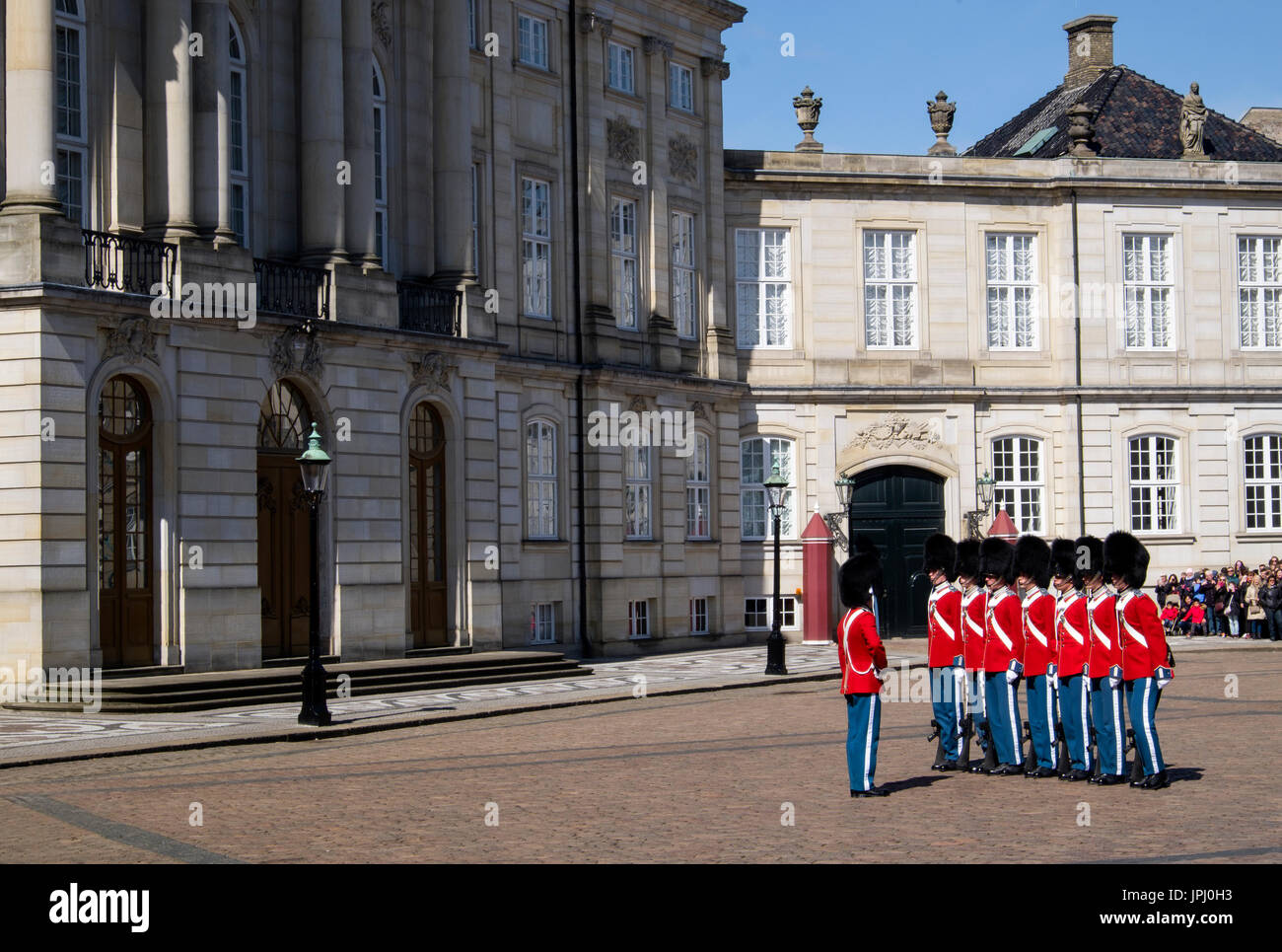 Royal Guard Amalienborg Palace High Resolution Stock Photography and Images - Alamy