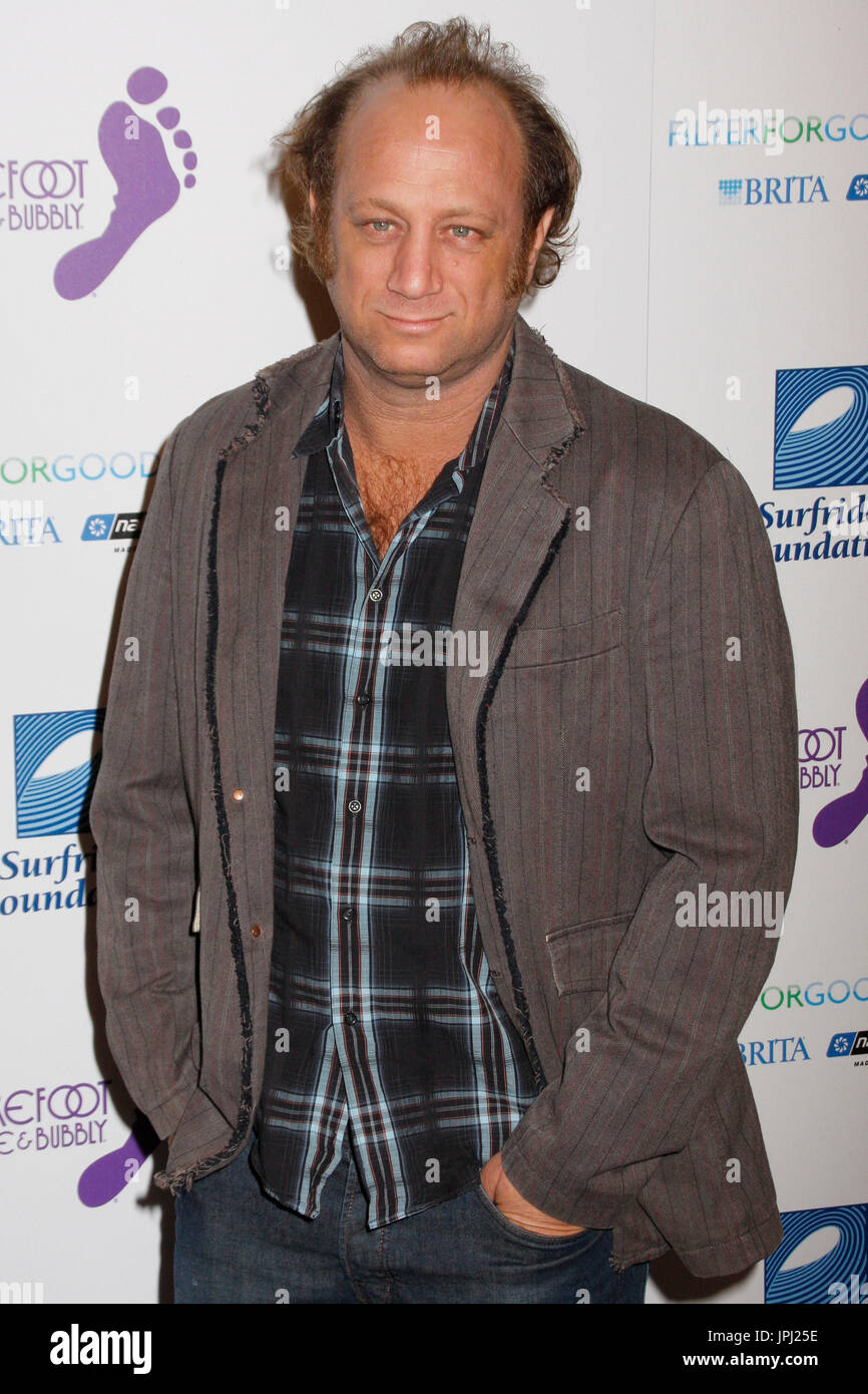 Scott Krinsky at the Surfrider Foundation's 25th Anniversary Gala held ...