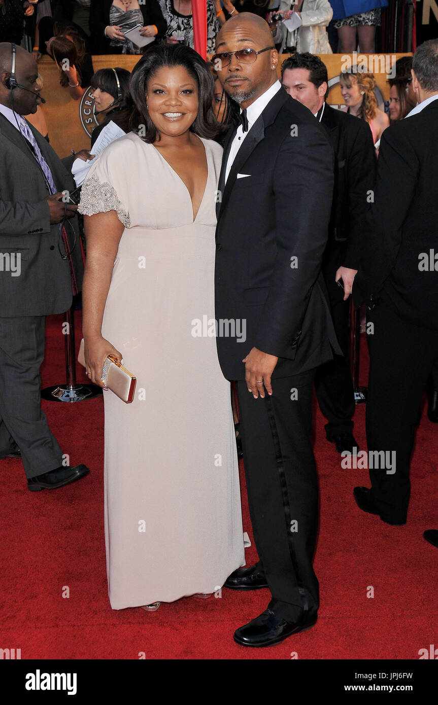 MoNique & Sidney Hicks at The 16th Annual Screen Actors Guild Awards ...