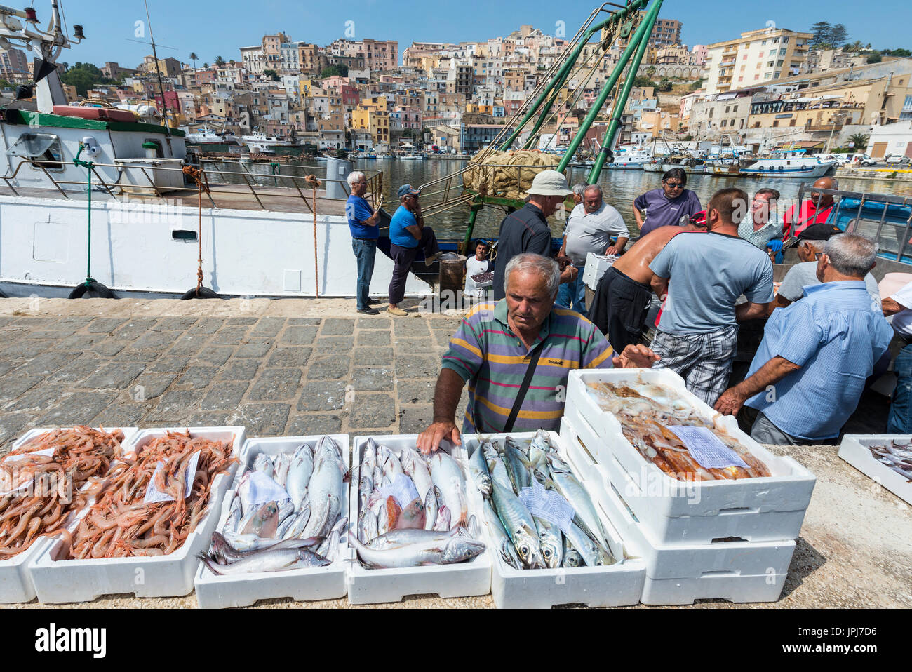Sicilian man fishing hi-res stock photography and images - Alamy