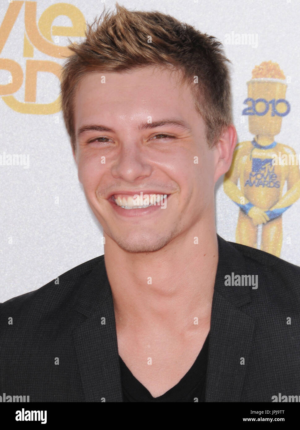 Xavier Samuel at the 2010 MTV Movie Awards held at the Gibson ...