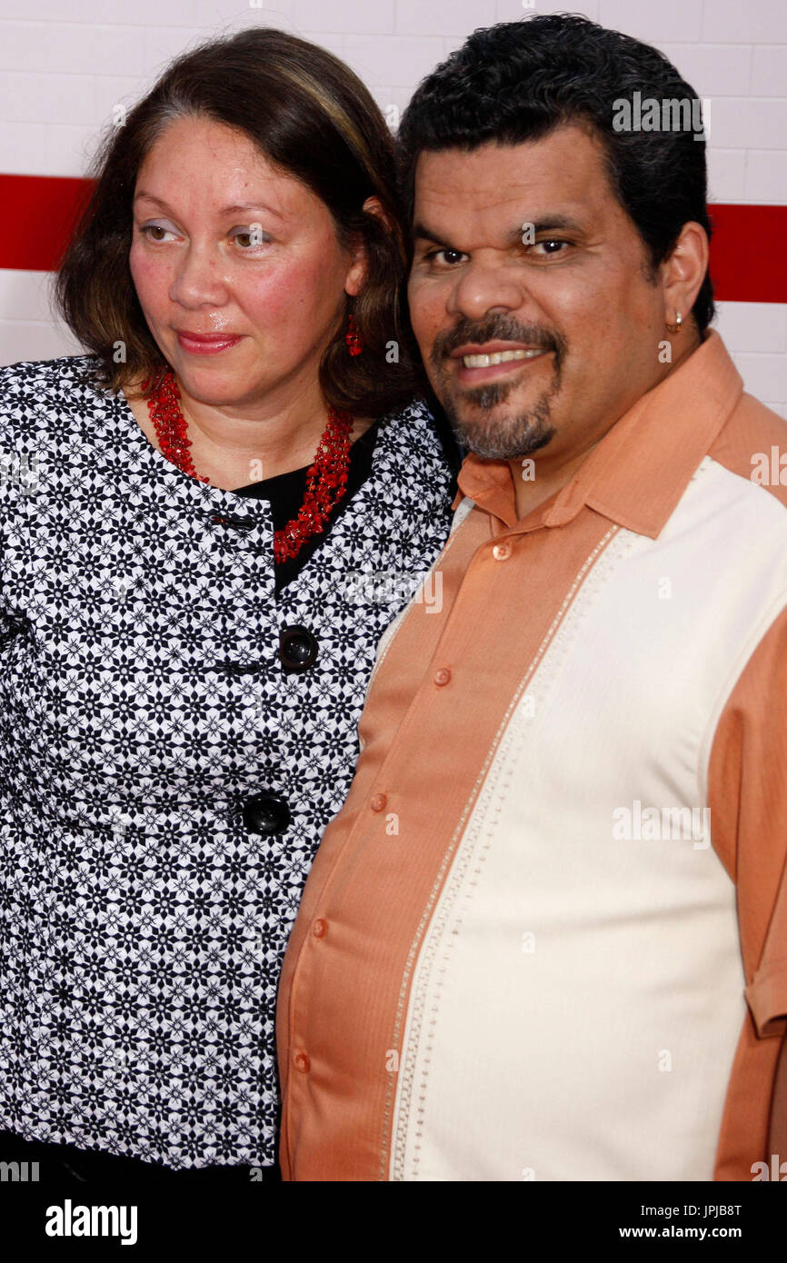 Luis Guzman and his wife at the premiere of THE TAKING OF PELHAM 123 ...