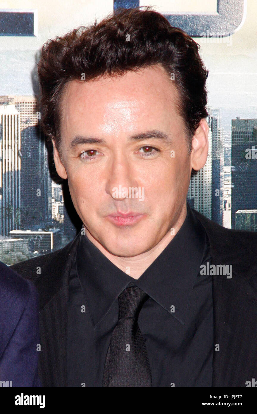 John cusack 2012 2009 hi-res stock photography and images - Alamy