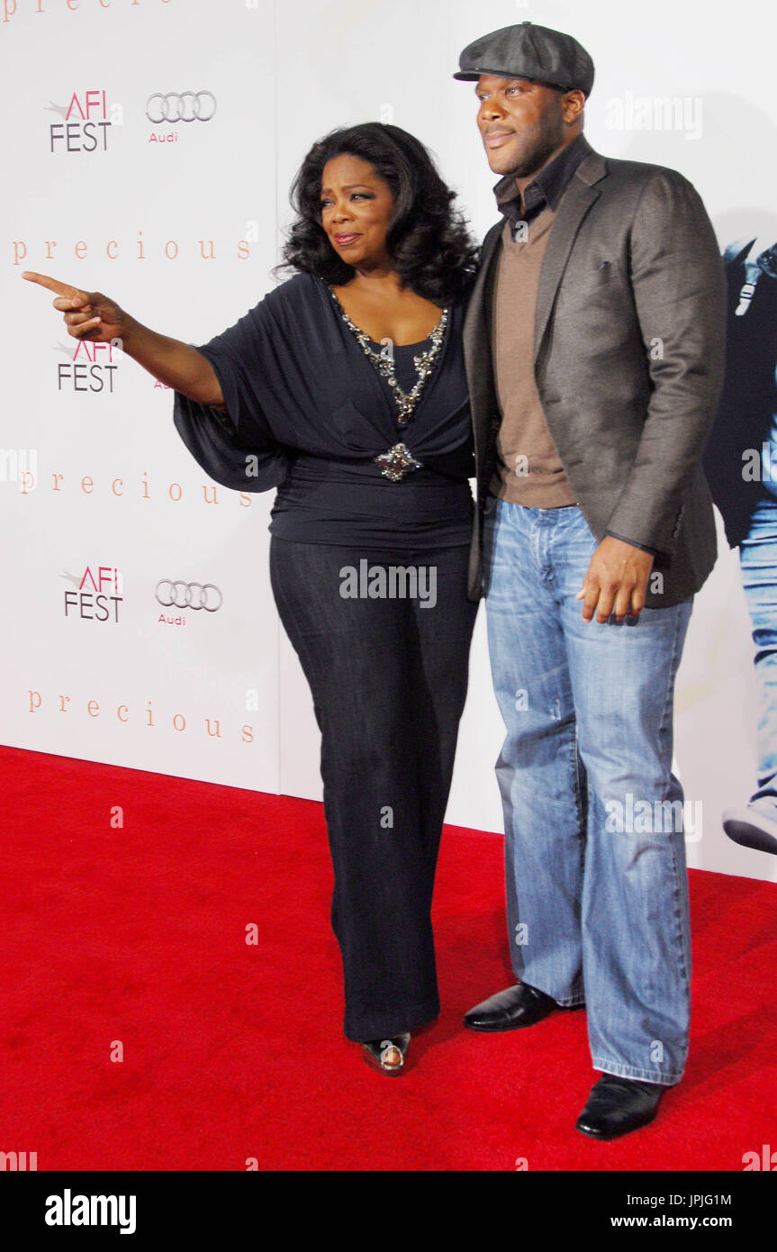 Oprah Winfrey & Tyler Perry at the AFI FEST 2009 Gala Screening Of ...