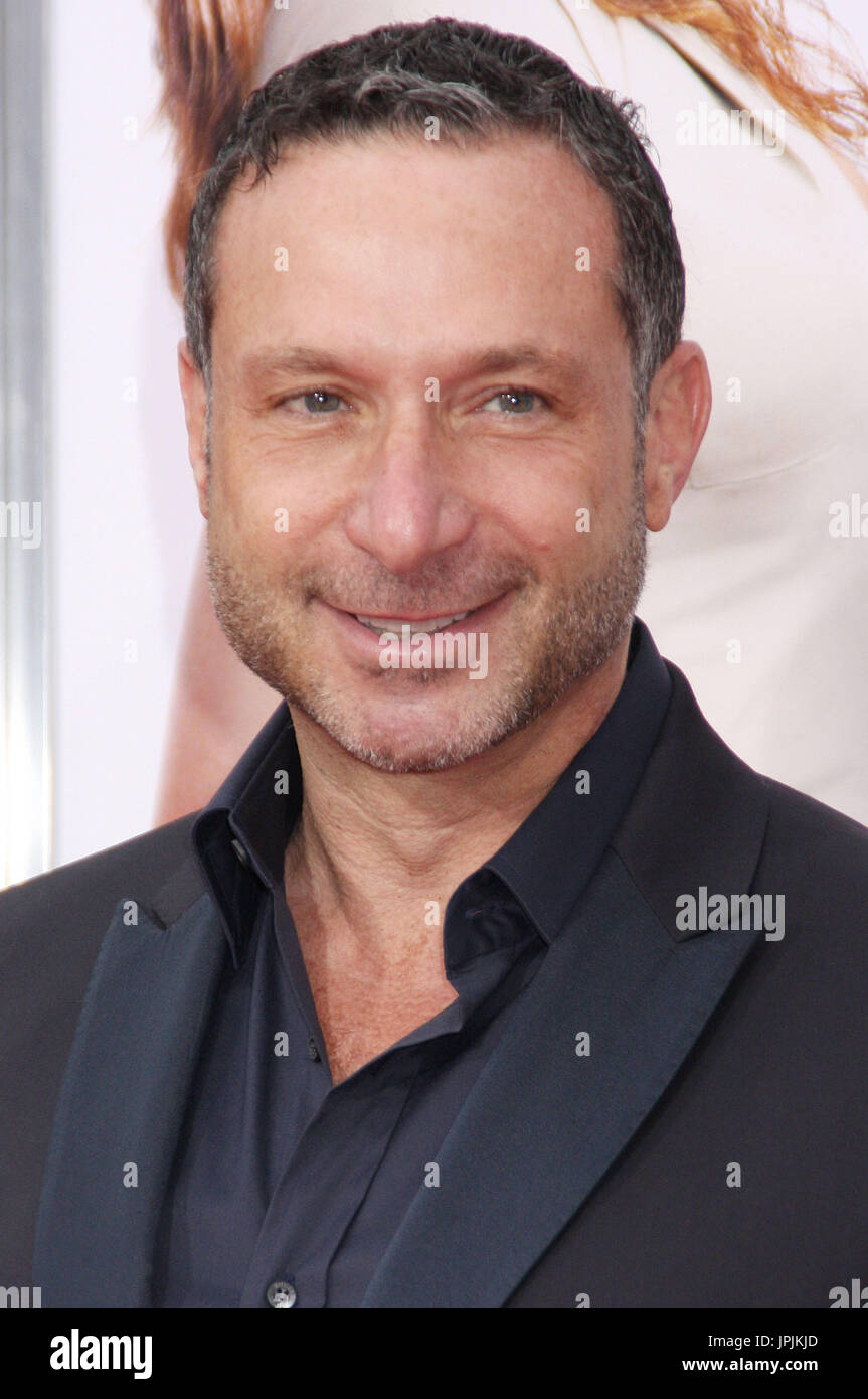 Alan Poul at the premiere of CBS Films' THE BACK-UP PLAN held at the ...