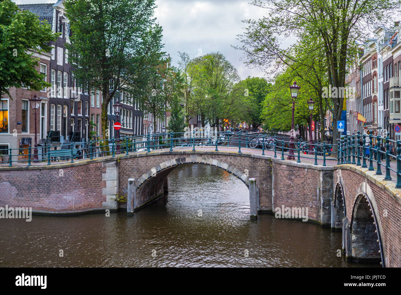 Small bridges hi-res stock photography and images - Alamy