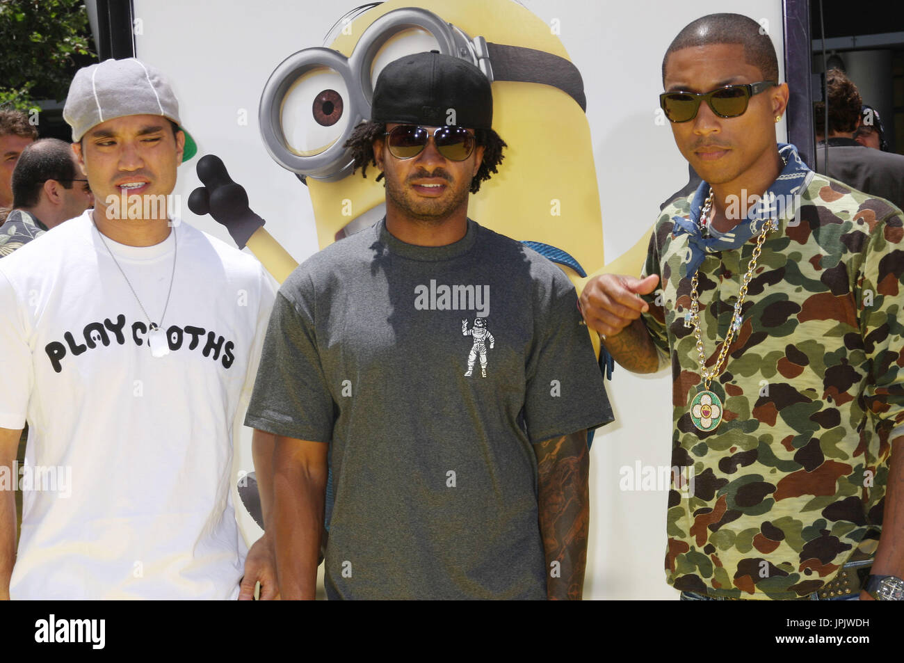 N.E.R.D featuring Chad Hugo, Shay Haley & Pharell Williams at the World ...
