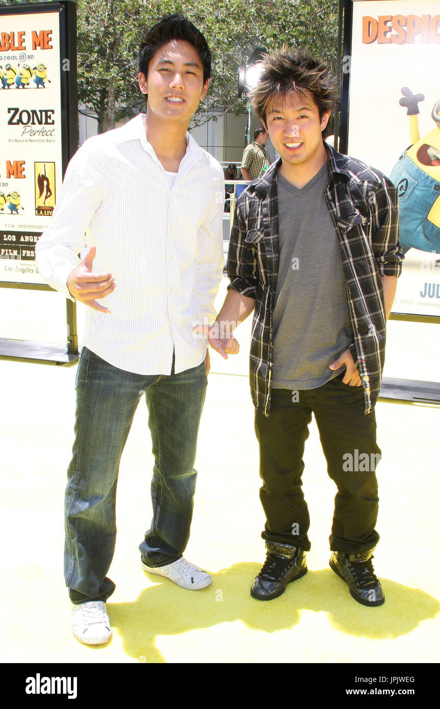 Ryan "NigaHiga" Higa and Steve Terada at the World Premiere of ...