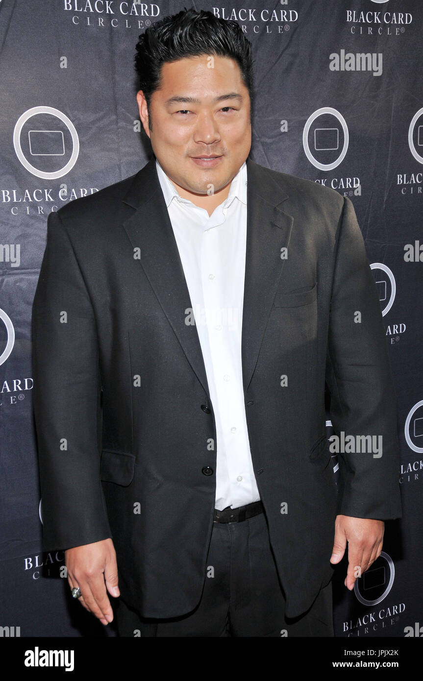 Deputy Director Alexander Kim at the Black Card Circle Foundation, Kobe ...