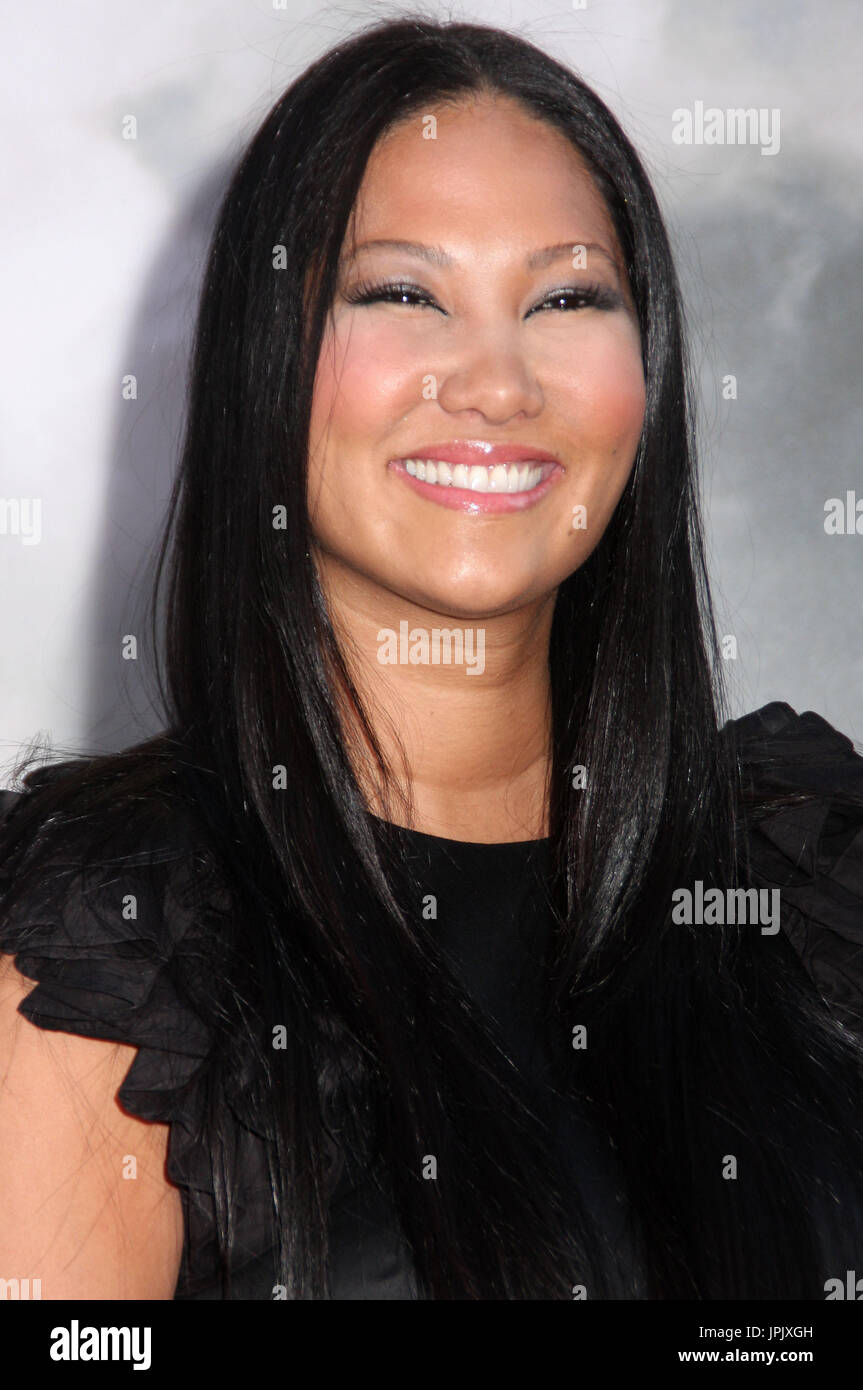 Kimora Lee Simmons at Los Angeles Premiere of "INCEPTION" held at the ...