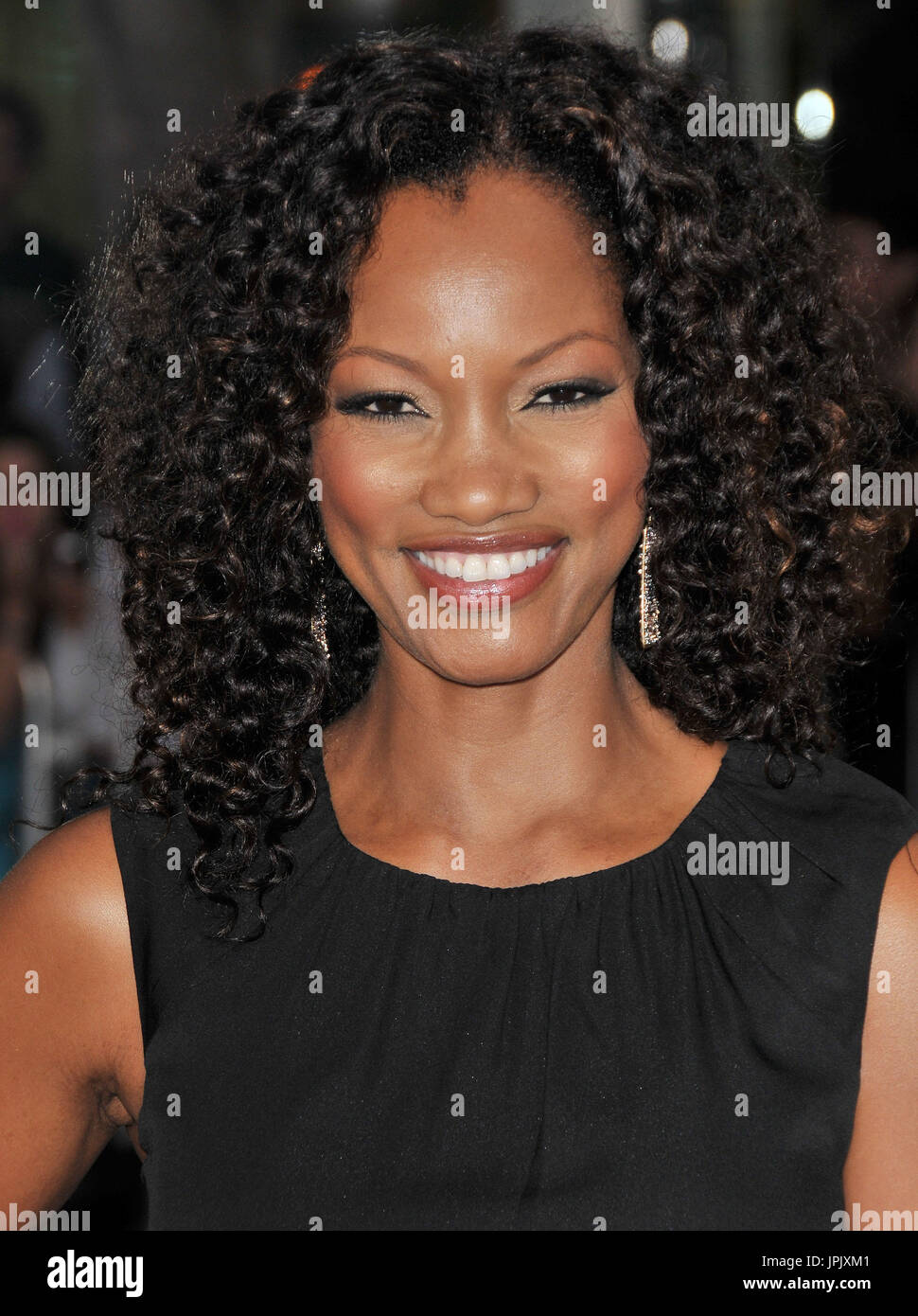 Garcelle Beauvais at the Los Angeles Premiere of "Charlie St. Cloud ...