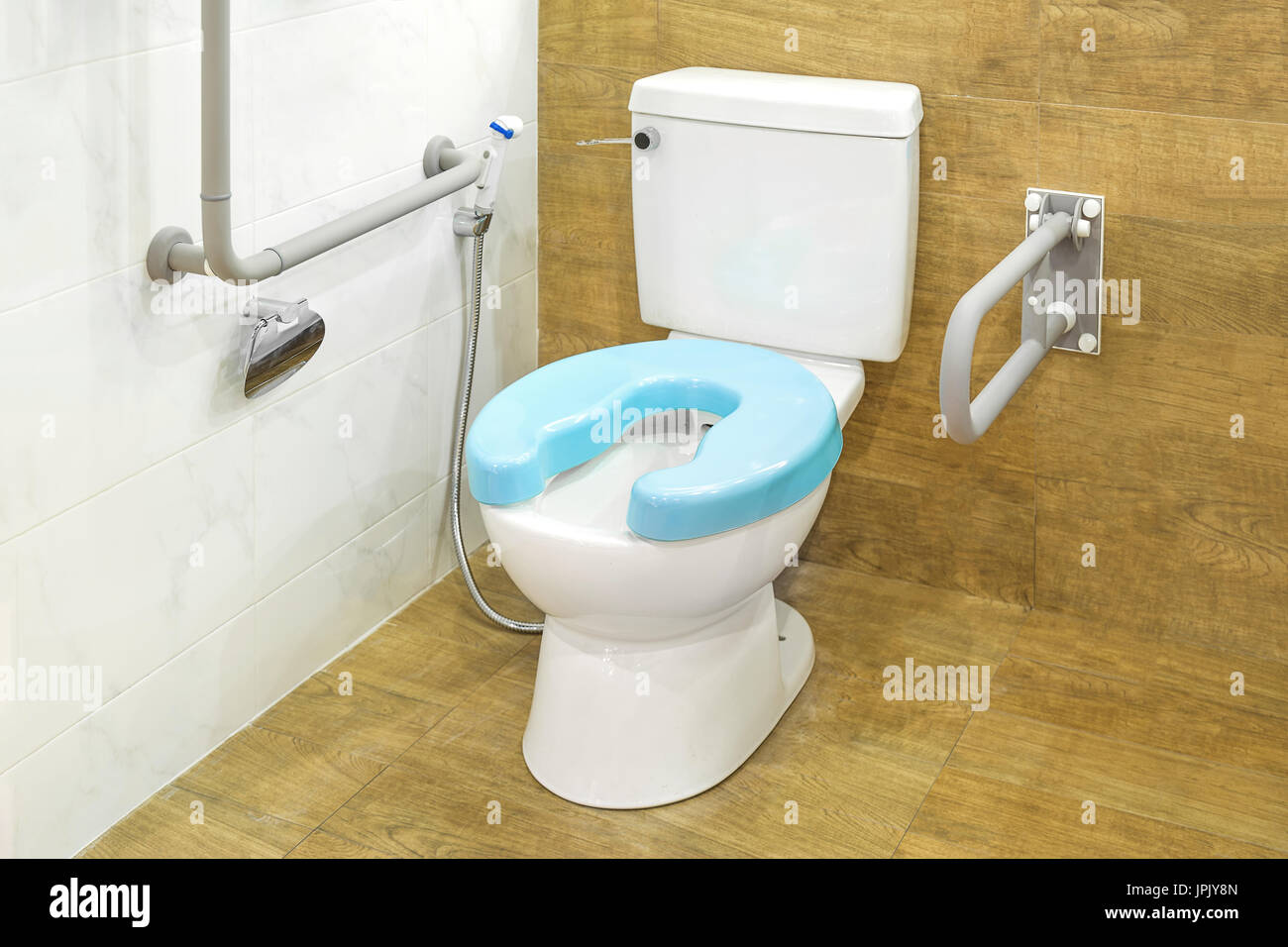 Modern restroom for disabled people Stock Photo - Alamy