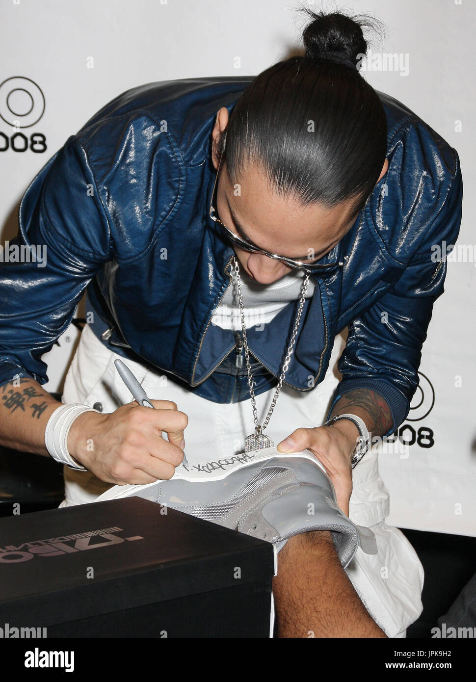 Taboo at the Taboo Deltah 3008 meet and greet autograph signing held at ...