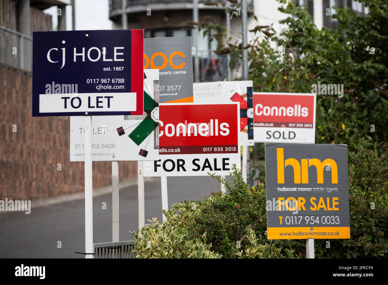 To let signs bristol hi-res stock photography and images - Alamy