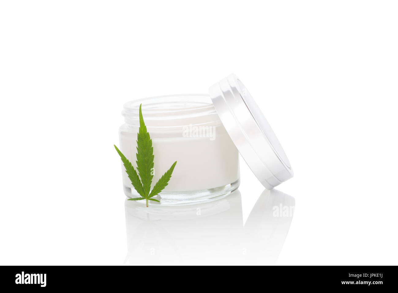 Leaf marijuana in hand Cut Out Stock Images & Pictures - Alamy