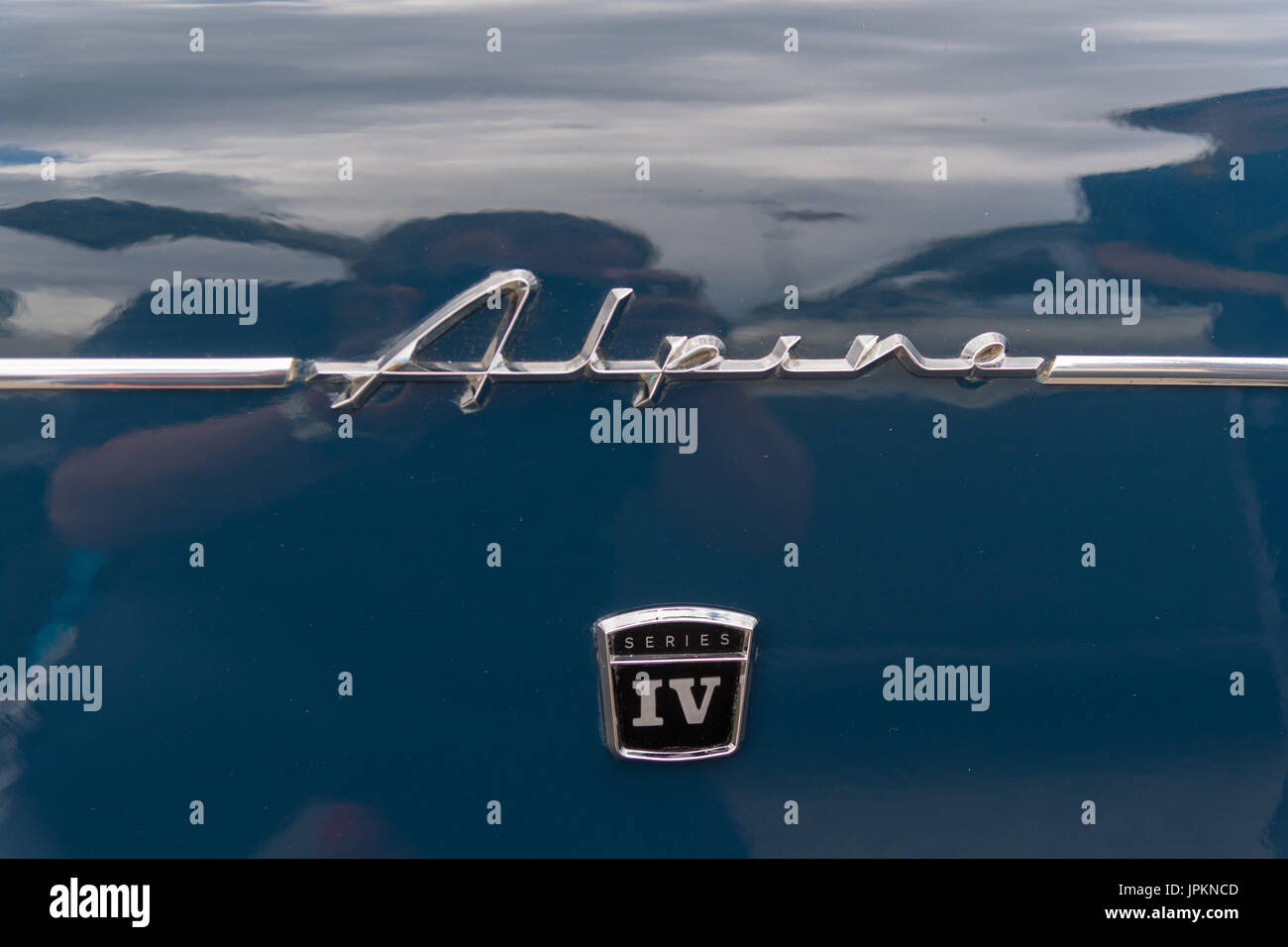 British car badges hi-res stock photography and images - Alamy