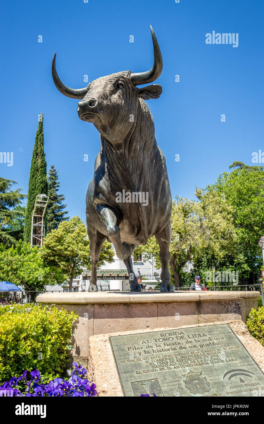 El Toro de Lidia, fighing bull, sculpture by the bullfighting arena in ...