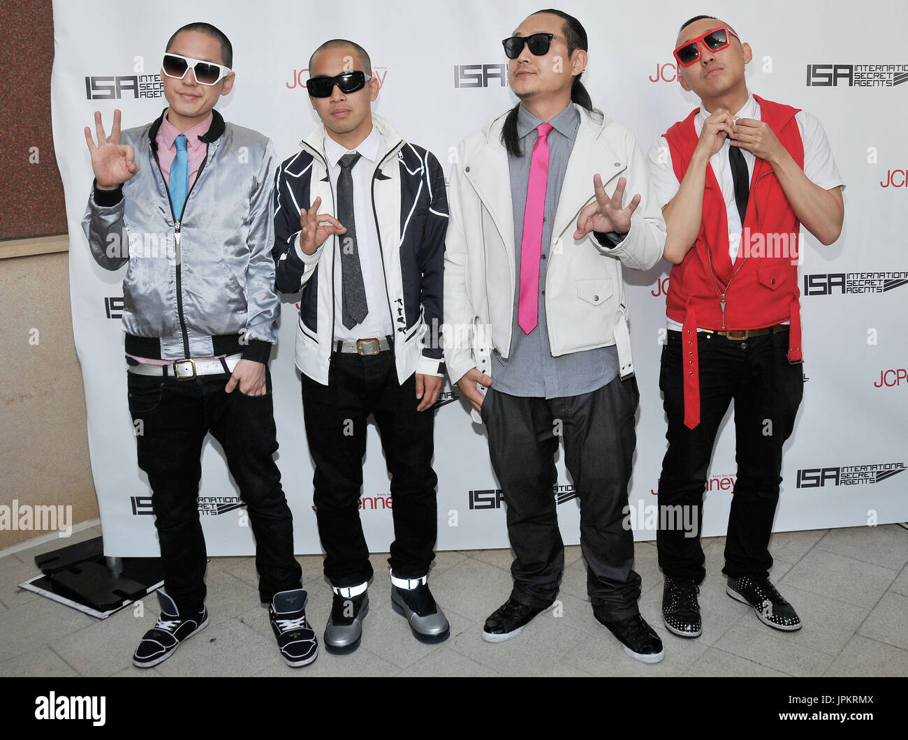 Far East Movement - Kevin Nishimura AKA Kev Nish, Virman Coquia AKA DJ ...