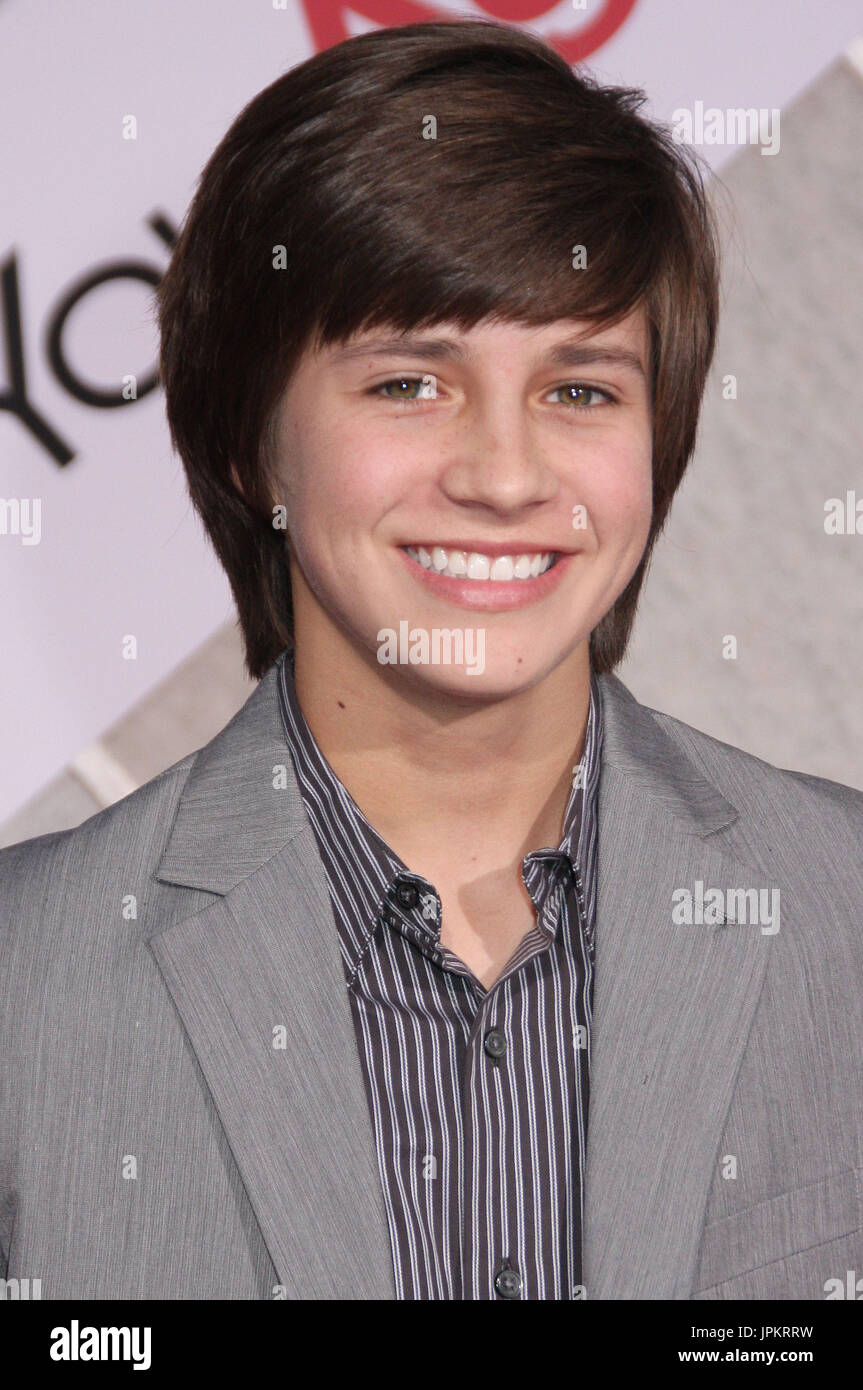 Billy Unger at the World Premiere of YOU AGAIN held at the El Capitan ...