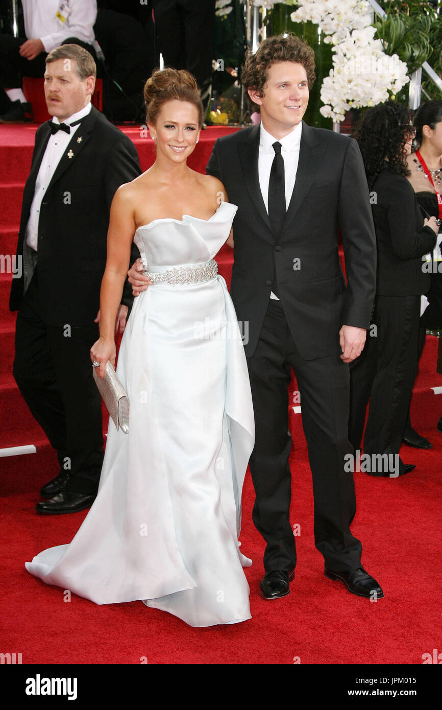 Jennifer Love Hewitt and Alex Beh at THE 68TH GOLDEN GLOBES AWARDS ...