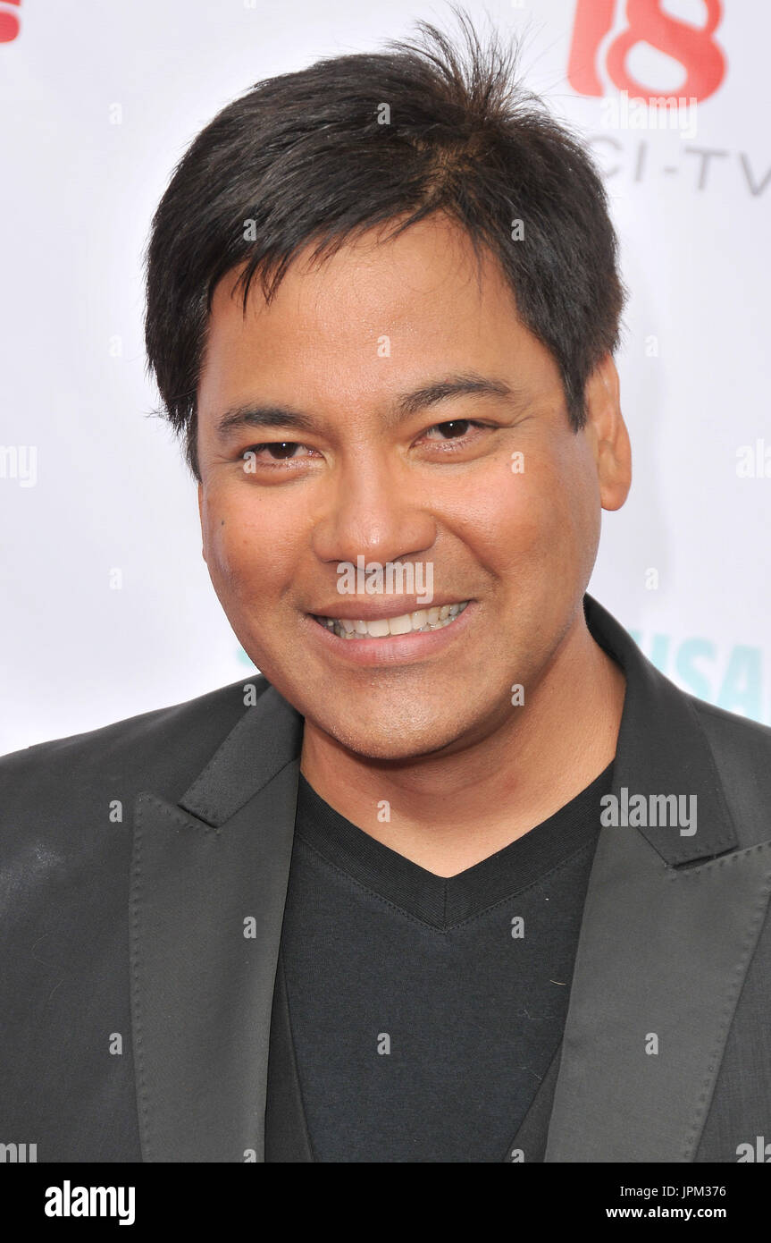 Concert King of the Philippines Martin Nievera at the Thousand Hearts ...