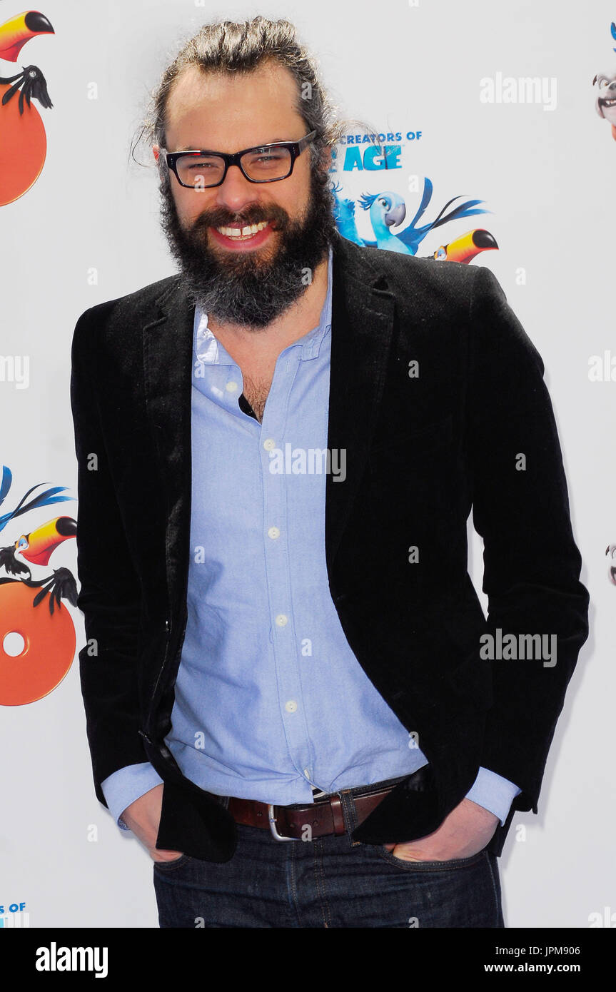 Jemaine Clement at the "Rio" Los Angeles Premiere held at Grauman's ...