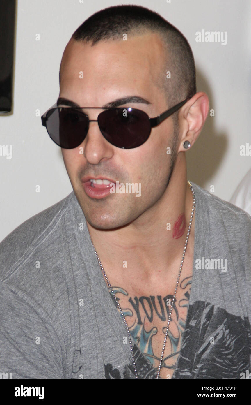 Rich Luzzi of Rev Theory at the PRESS JUNKET FOR JVC MOBILE ...