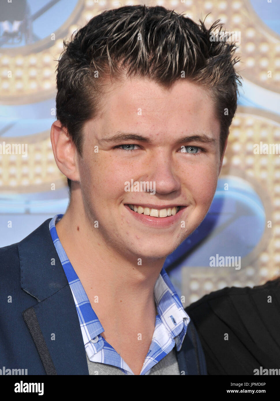 Damian Mcginty And Cameron Mitchell