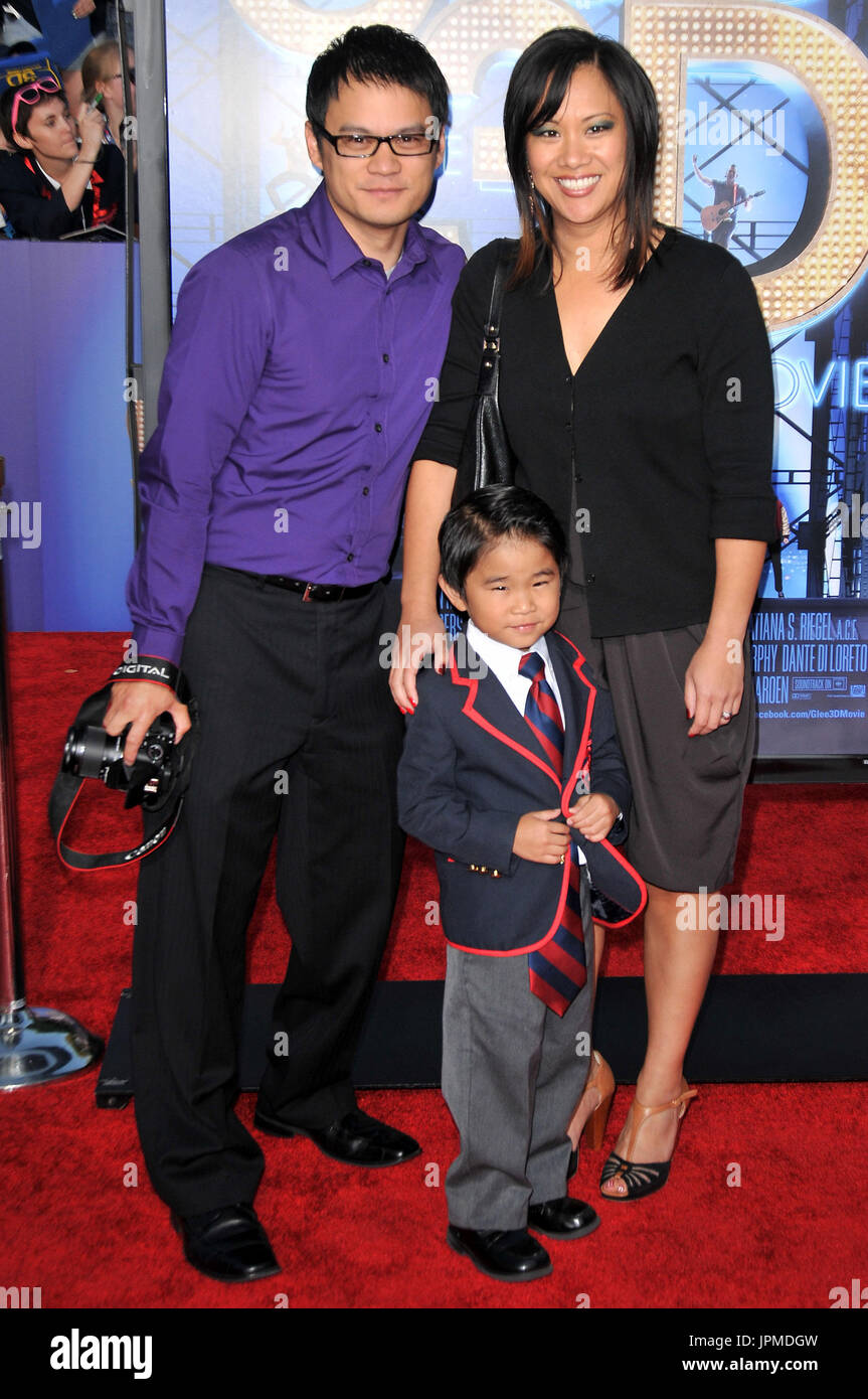 Kellen Mirador Sarmiento aka Mini Warbler with parents Mark & Emily ...