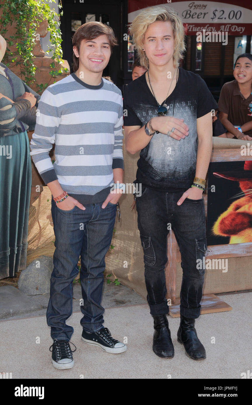 Taylor Gray & Dillon Lane at the Los Angeles Premiere of "Puss In Boots ...