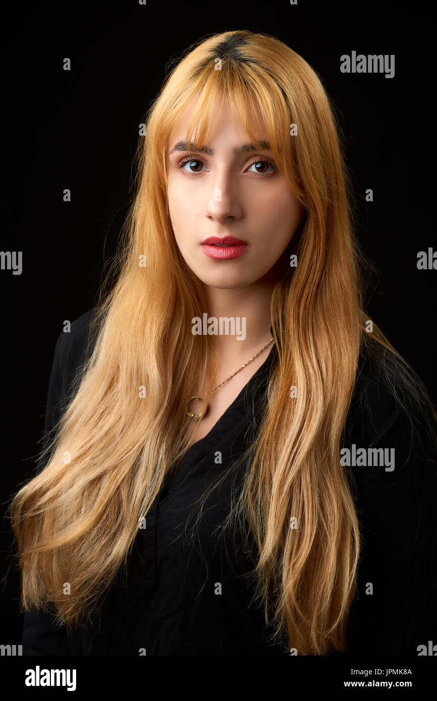 Model photoshoot studio hi-res stock photography and images - Alamy