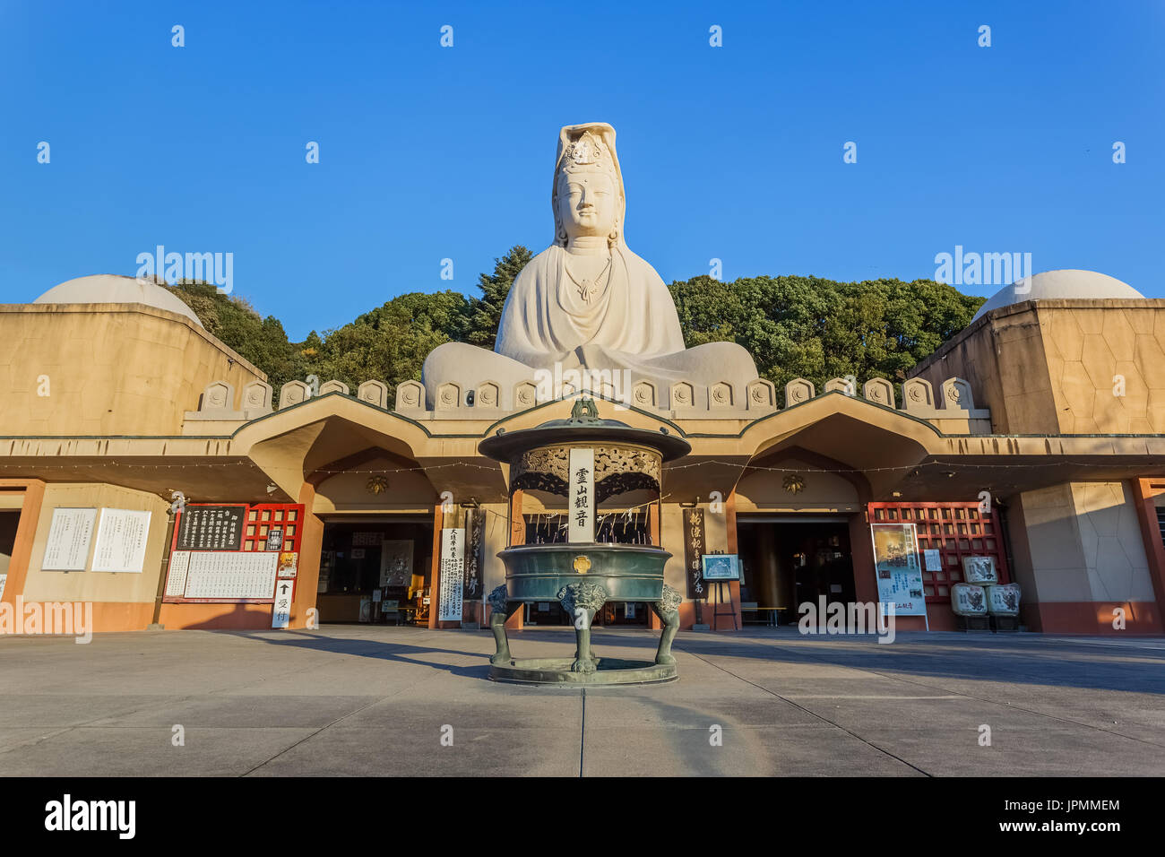 Chinese Goddess (Kannon) at Ryozen Kannon Temple in Kyoto, Japan Stock ...