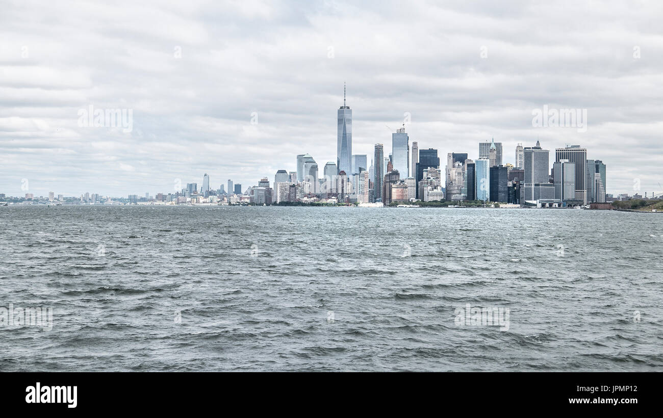 New york city street scenes 5th avenue hi-res stock photography and ...