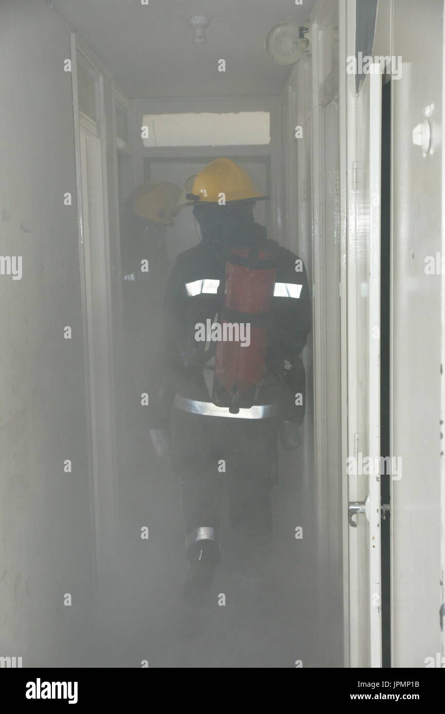 Fire doors hi-res stock photography and images - Alamy