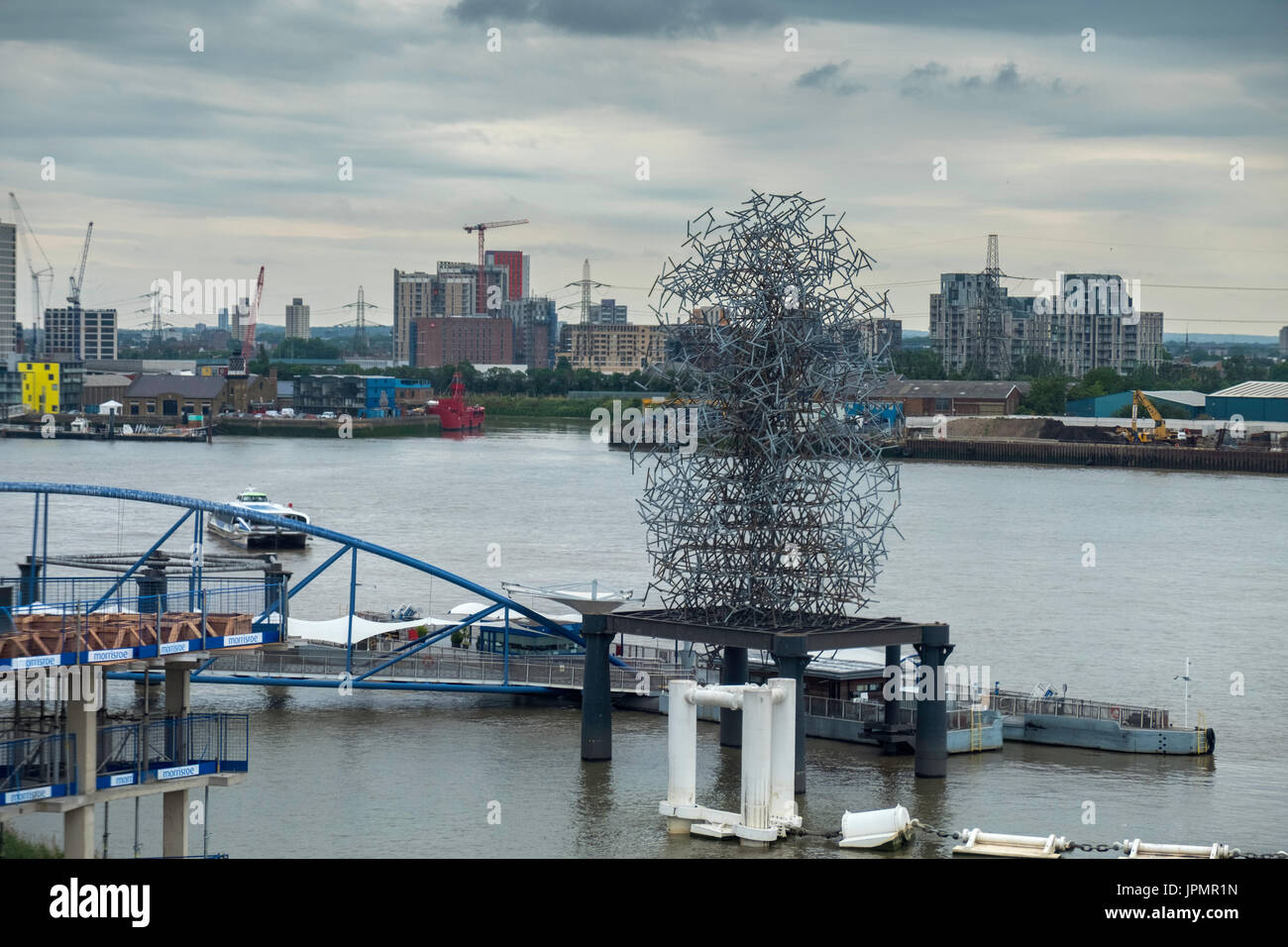 London Thames Emirates cable car Air o2 centre Stock Photo - Alamy
