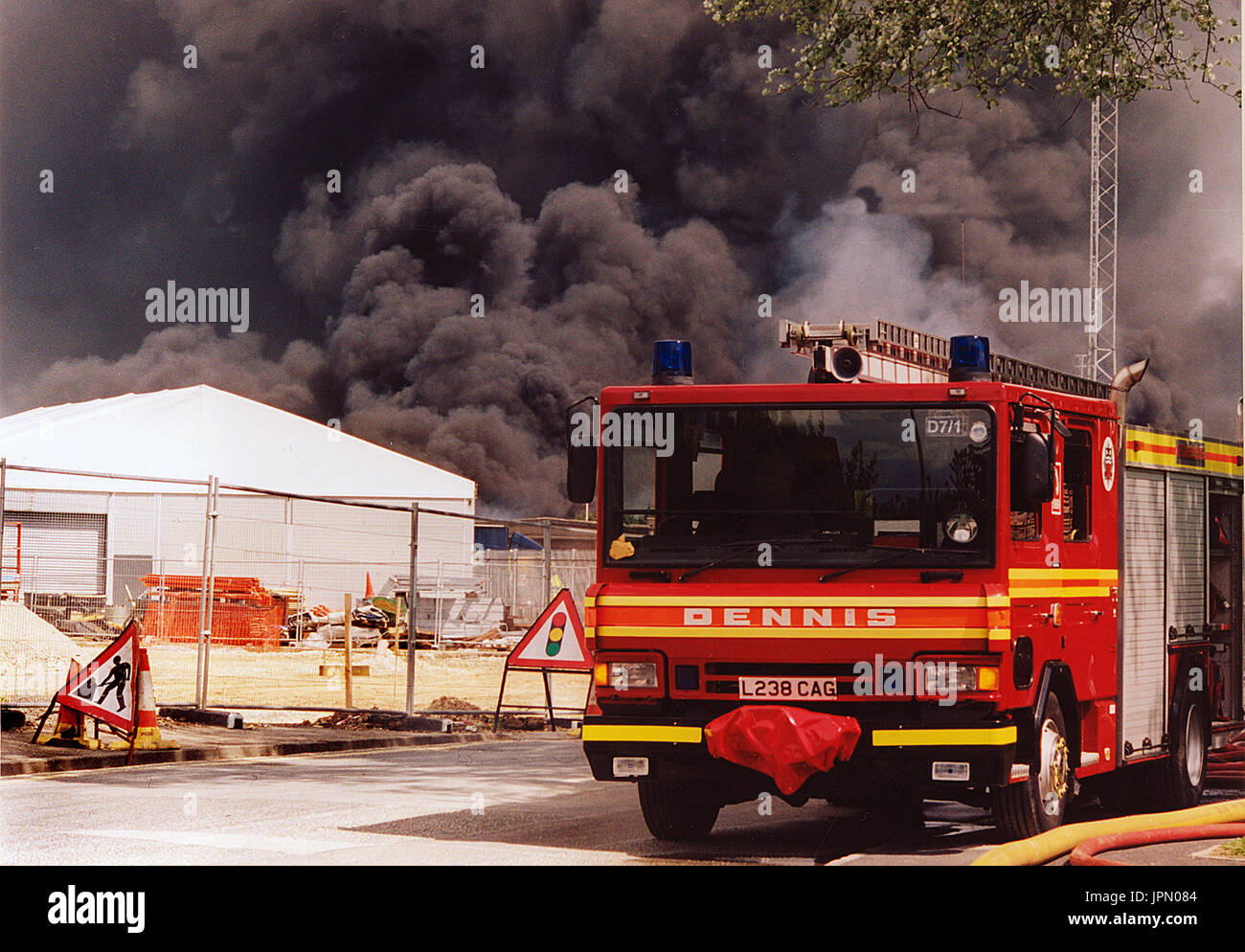 Fire engine responding to incident hi-res stock photography and images ...