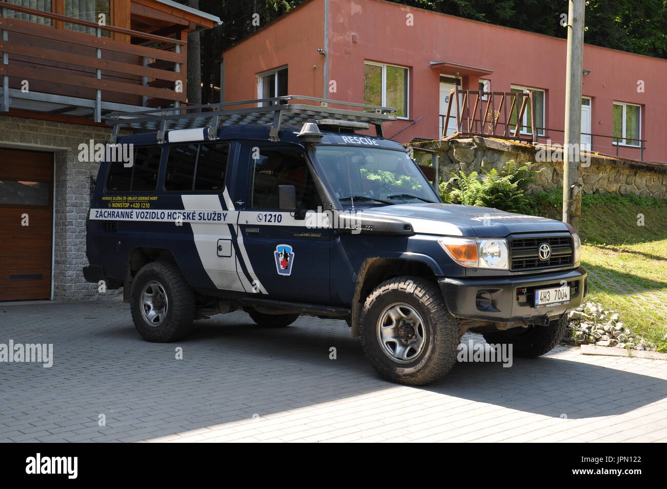Mountain rescue vehicle hi-res stock photography and images - Alamy