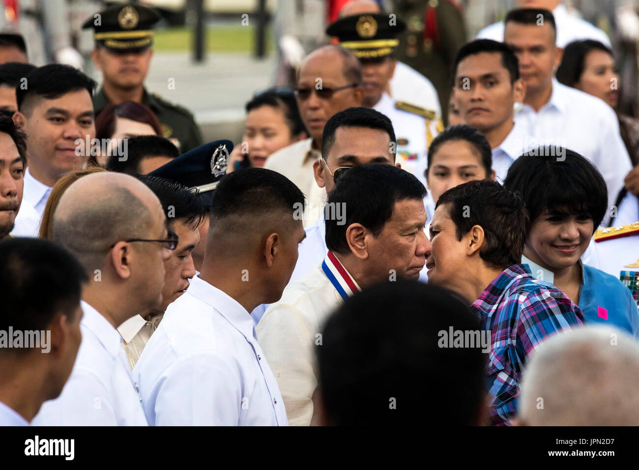 President Duterte walkabout at ceremony in Rizal Park, Manila ...