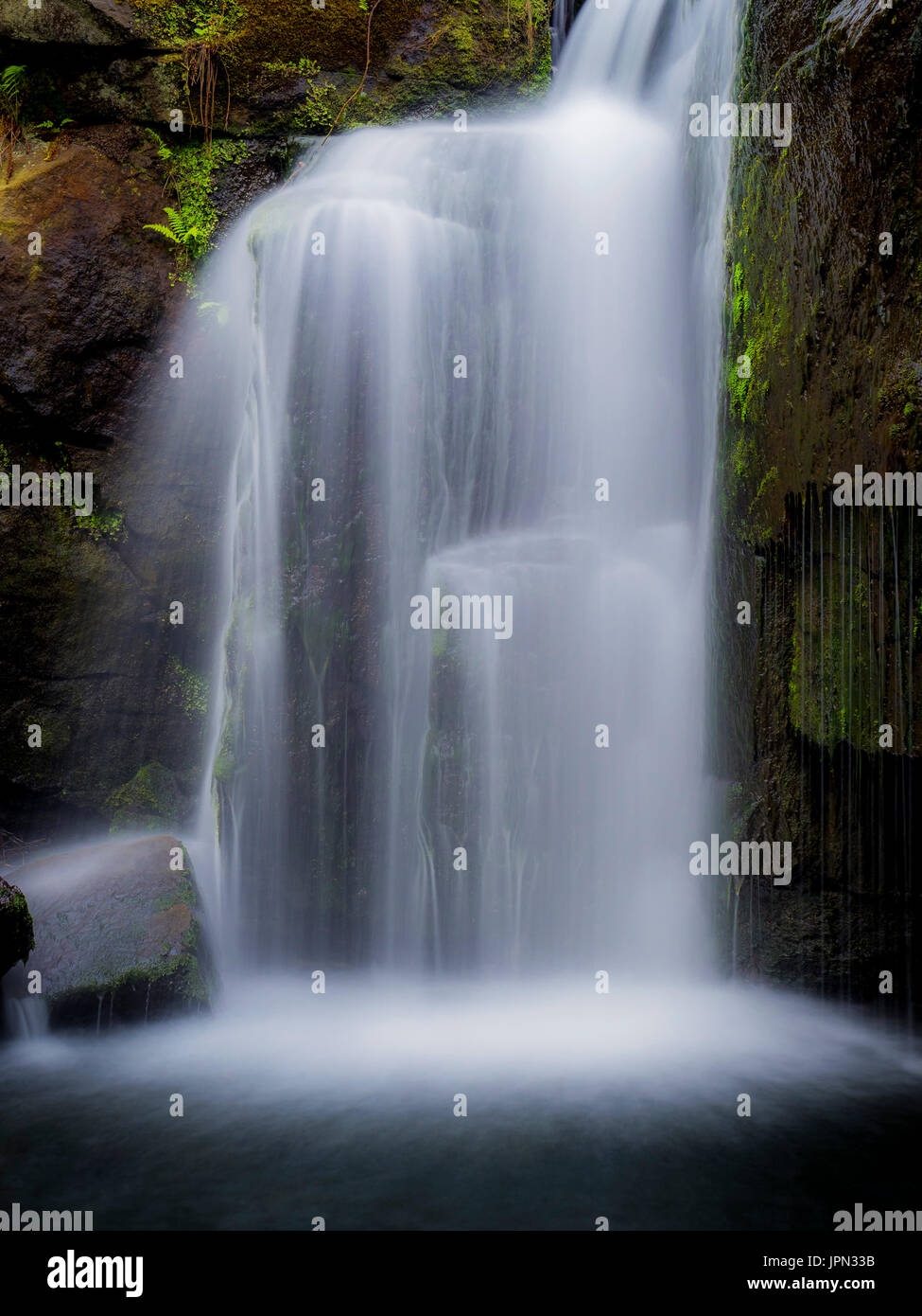 Lumsdale waterfalls just outside Matlock Stock Photo - Alamy