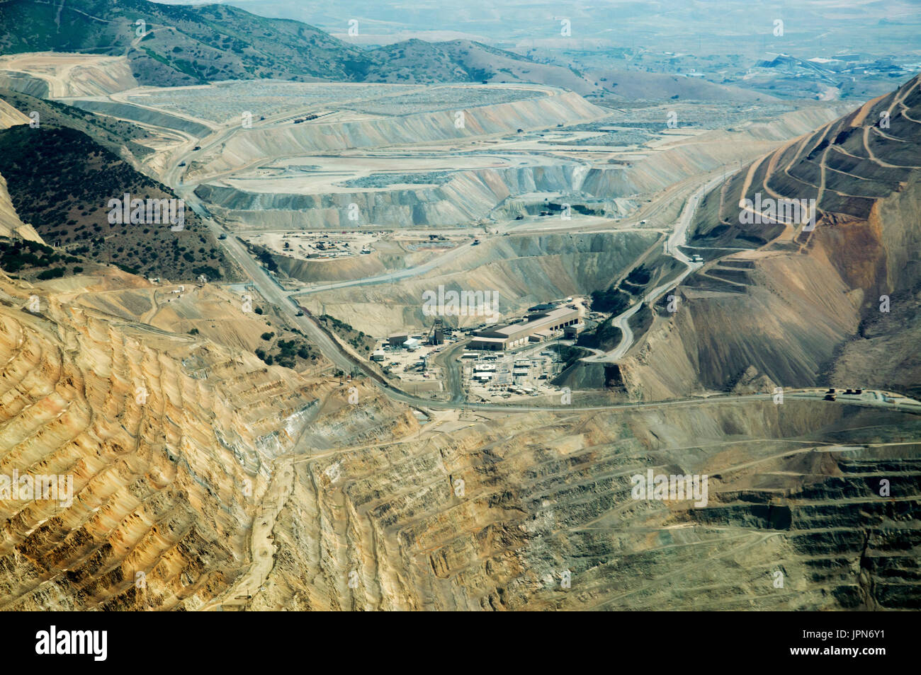 Mining dump trucks hi-res stock photography and images - Alamy